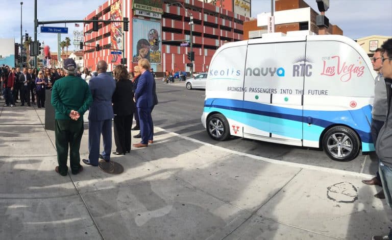 Navya, le véhicule électrique made in France débarque à Las Vegas