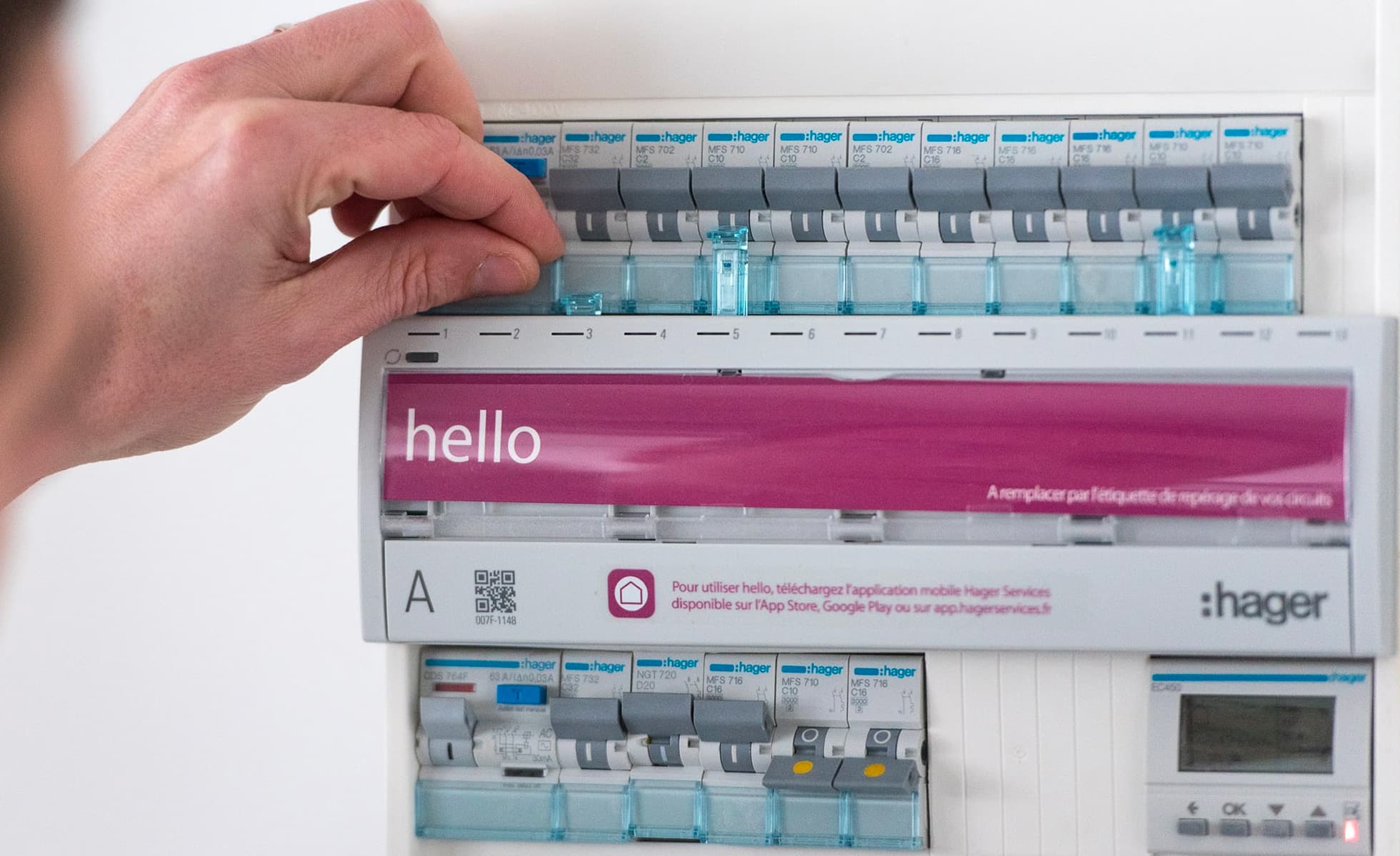 Hager veut simplifier la sécurité de la maison avec sa gamme hello